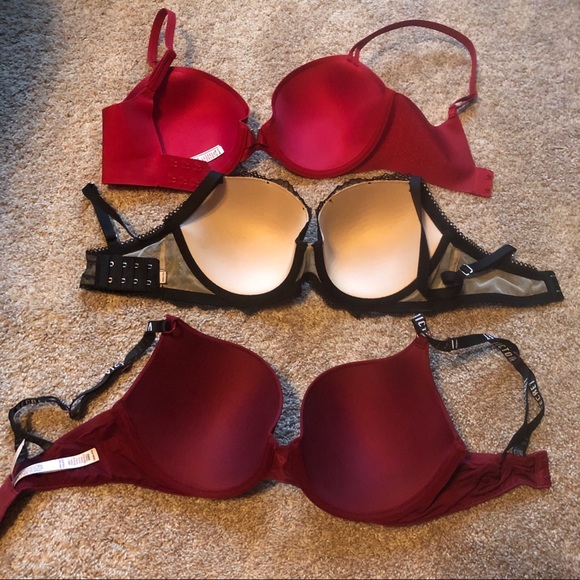 Victoria's Secret | Intimates & Sleepwear | Nwot 32dd Vs Bras | Poshmark